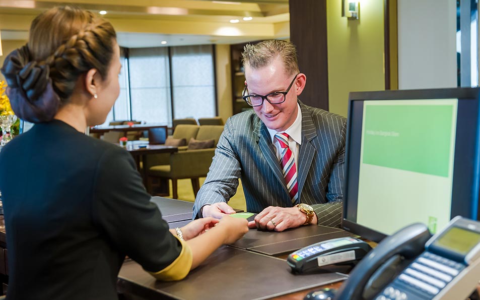 Gallery | Room Photos | Facilities | Holiday Inn Bangkok Silom